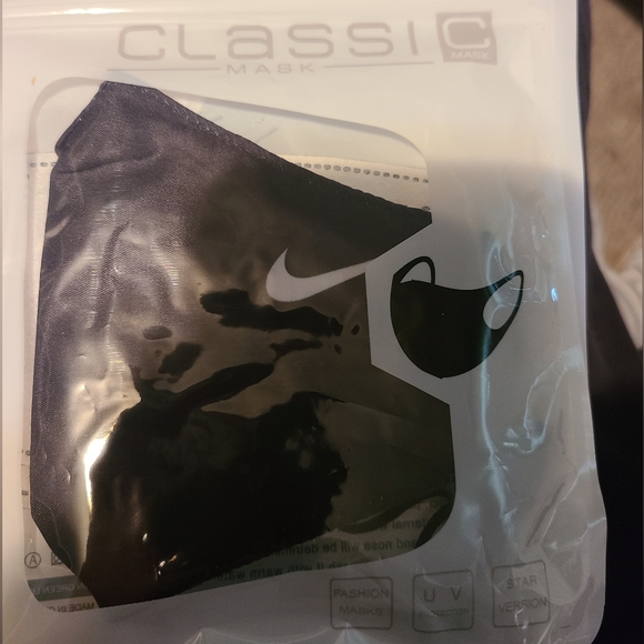 Nike | Accessories | Nike Face Mask | Poshmark